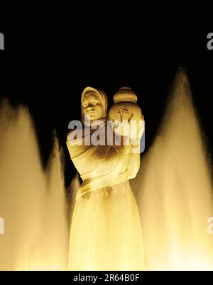 Yamashita Park water guardian statue Stock Photo - Alamy