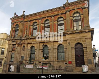 The Guildhall building in Walsall town centre Stock Photo - Alamy