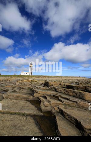 Start Point lighthouse, Isle of Sanday, Orkney Isles Stock Photo - Alamy