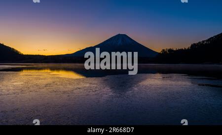 Lake Shojin and Mt. Fuji before dawn Stock Photo - Alamy