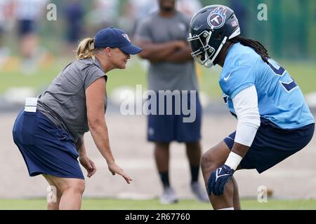 Tennessee Titans defensive quality control coach Lori Locust watches ...