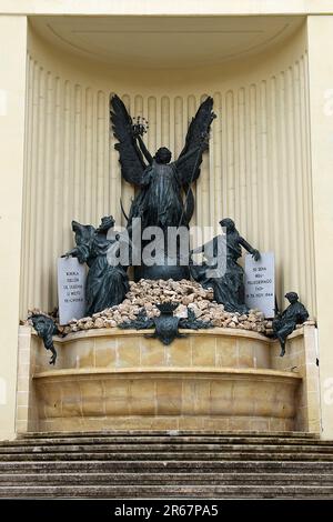 War Memorial, Bormla Waterfront, Cospicua-Bormla, Malta, Europe Stock ...
