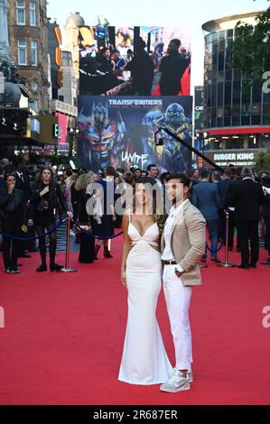 Davide Sanclimenti and Ekin-Su Culculoglu attend the annual TV Choice ...
