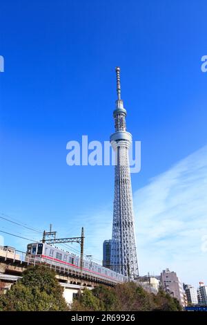 Tobu Isezaki Line and Tokyo Sky Tree Stock Photo - Alamy