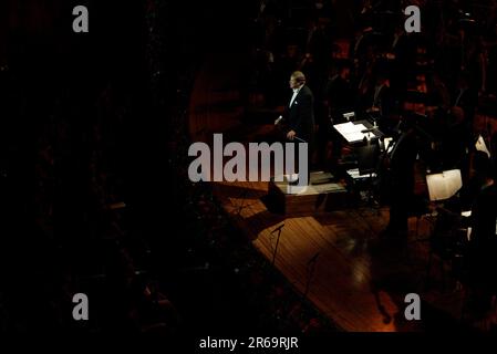 Conductor Richard Hickox, CBE, with the Australian Opera And Ballet ...