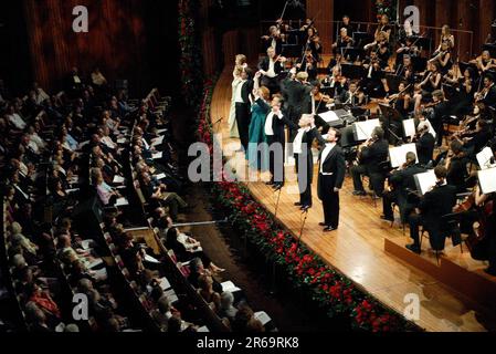 Fiona Janes, Sally-Anne Russell, Kanen Breen, John Pringle, Richard ...