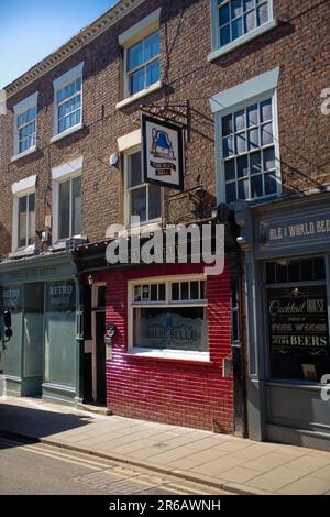 The Blue Bell, Fossgate, York Stock Photo - Alamy
