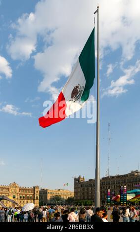 Afternoon flag lowering ceremony, Zocalo, Plaza de la Constitucion ...