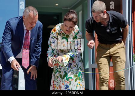 Crown Princess Victoria and a turtle inaugurate the Turtle Ark at ...