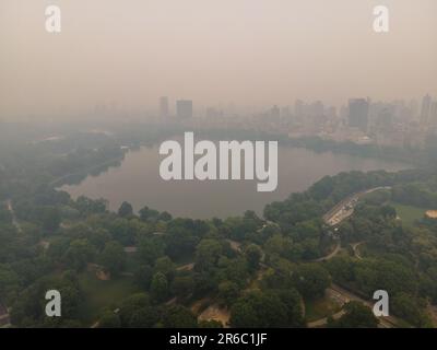 Serious air pollution over New York due to wildfires in Canada Stock ...