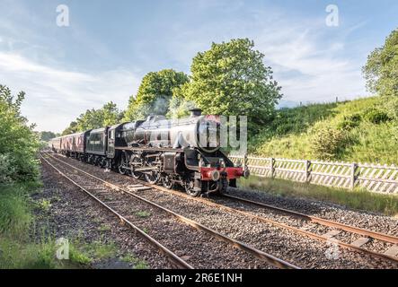 44932 LMS Stanier class 5 BR lined black livery preserved steam train ...