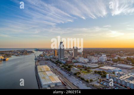 The downtown Mobile, Alabama waterfront skyline Stock Photo - Alamy