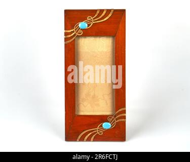 Antique 1900s Art Nouveau easel wooden photograph frame Stock Photo - Alamy