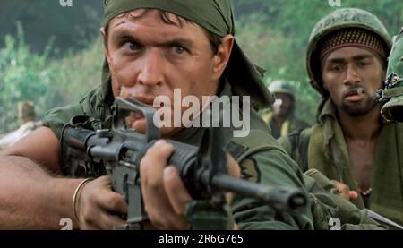 USA. Reggie Johnson and Tom Berenger in the (C)Orion Pictures movie ...