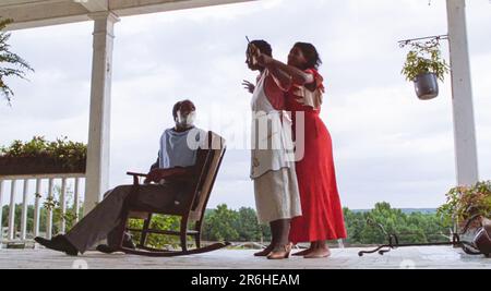 USA. Danny Glover , Margaret Avery and Whoopi Goldberg in the (C)Warner ...
