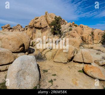 Hemingway Buttress, Joshua Tree National Park, California Stock Photo ...
