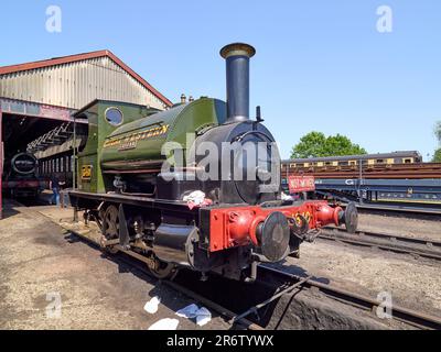 Great Western Railway GWR Trojan 1340 Locomotive, Didcot Railway Centre ...