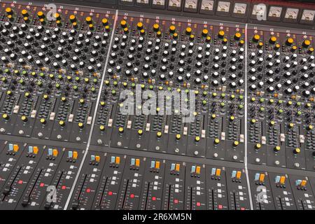 Sound Techniques ended manufacture of its mixing consoles in 1976. The ...