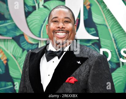 Brian Moreland arrives at the 76th annual Tony Awards on Sunday, June ...