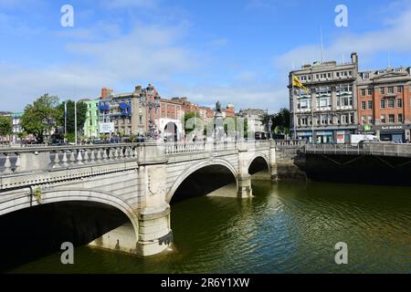 O'Connell Bridge in Dublin, Ireland Stock Photo - Alamy