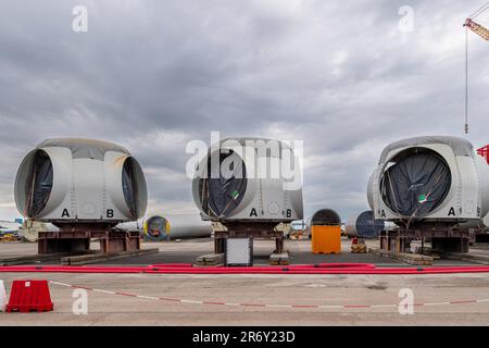View of the float at the Provence Grand-Large floating offshore wind ...