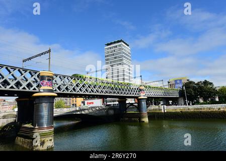 Eden's Quay and the Liberty Hall building in Dublin, Ireland Stock ...