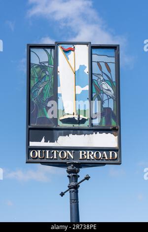 Village sign, Bridge Road, Oulton Broad, Lowestoft, Suffolk, England ...