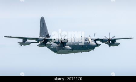 The amazing Hercules flying over the ocean Stock Photo - Alamy