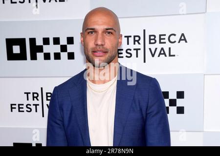 Jonathan Higginbotham attends the premiere of "The Walking Dead: Dead ...