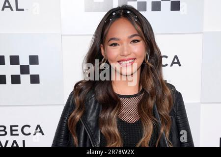 Mahina Napoleon attends the premiere of "The Walking Dead: Dead City ...