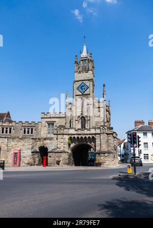 Warwick, Smith Street town on the River Avon, in England's West ...