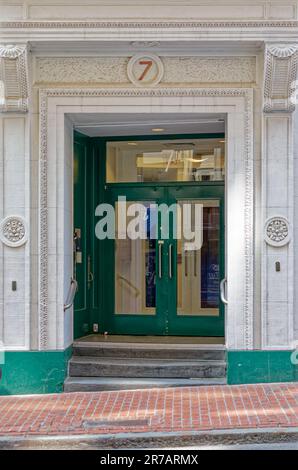 7 Water Street, aka Winthrop Building, was Boston’s first steel frame ...