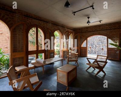 Communal sitting room. Subteranian Ruins, Kaggalipura, Bangalore, India ...