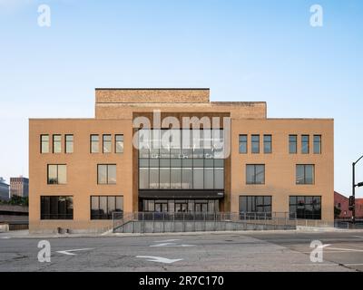 Square Headquarters building Stock Photo - Alamy