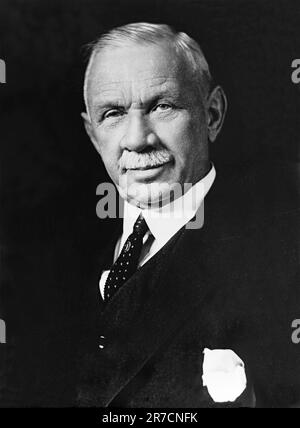 Federal Reserve Board of Governors member Lisa Cook leaves the Supreme ...