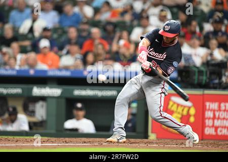 Washington Nationals' Keibert Ruiz in action during a baseball game ...