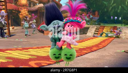 Trolls Band Together BROZONE Stock Photo - Alamy