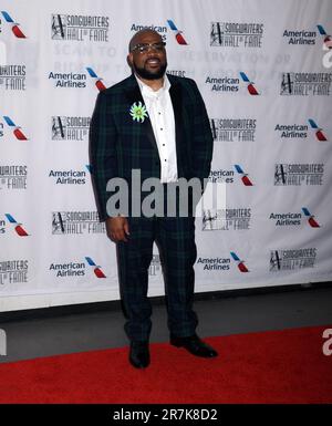 Torae Carr attends the 52nd annual Songwriters Hall of Fame induction ...
