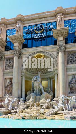 Replica of Trevi Fountain by The Forum Shops Luxury Shopping Mall at ...