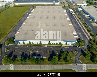 An aerial view of the Uline office supplies warehouse in Kenosha ...