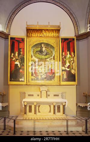 High altar with painting The Burning Bush by painter Nicolas Froment in ...