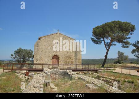 Roman archaeological site Oppidum de Saint-Blaise, Saint-Mitre-les ...