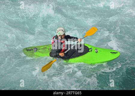 White water kayaking on the Sorgue River, Fontaine-de-Vaucluse, barrage ...