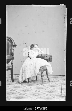 Minnie Warren c. 1860-1870 Stock Photo - Alamy