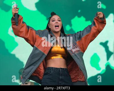 Tula Paulinea "Tulisa" Contostavlos with English London based hip hop ...