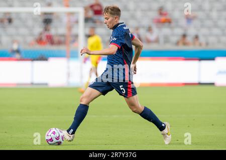 Houston, TX, USA. 17th June, 2023. Houston Dash head coach Sam Laity ...