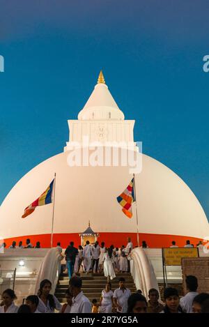 Ancient stupa Kiri Vehera in Polonnaruwa, Ceylon, Sri Lanka Stock Photo ...