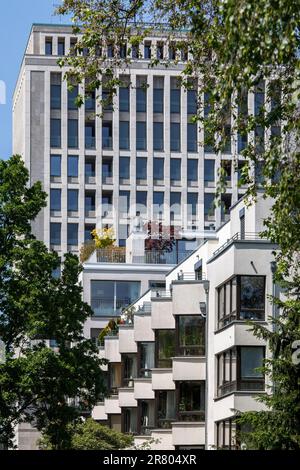 buildings on Gereonshof street and of the Gerling Quartier, the former ...