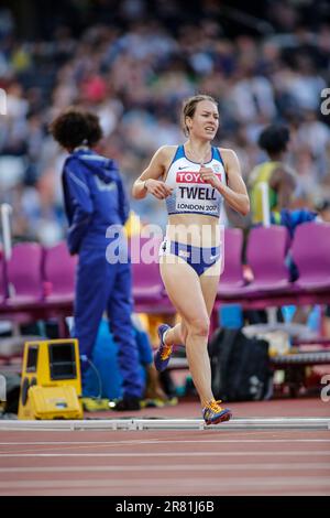 Stephanie Twell participating in the 5000 meterl at the World Athletics ...