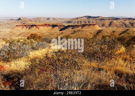 Vastness of the Pilbara landscape seen from Mount Sheila, Western ...